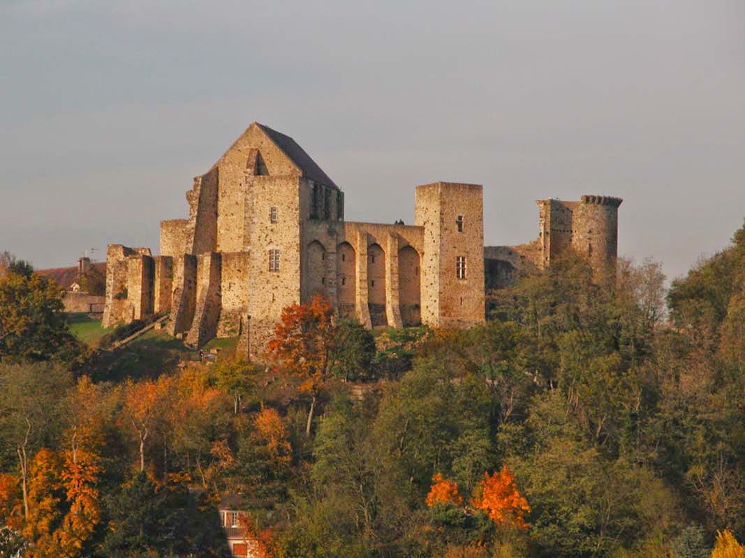 Les Châteaux Royaux , Seigneuriaux et les villes Royales, Historique en ...