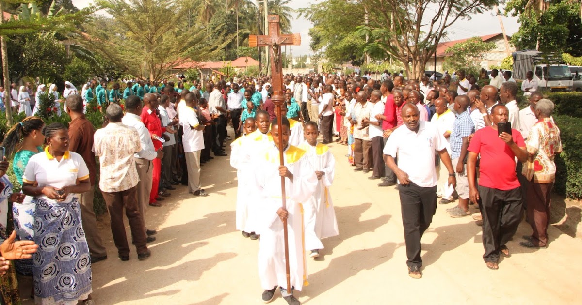 TANZANIA LIVE BLOG: WANAUME WA KATOLIKI JIMBO LA DAR ES SALAAM ...