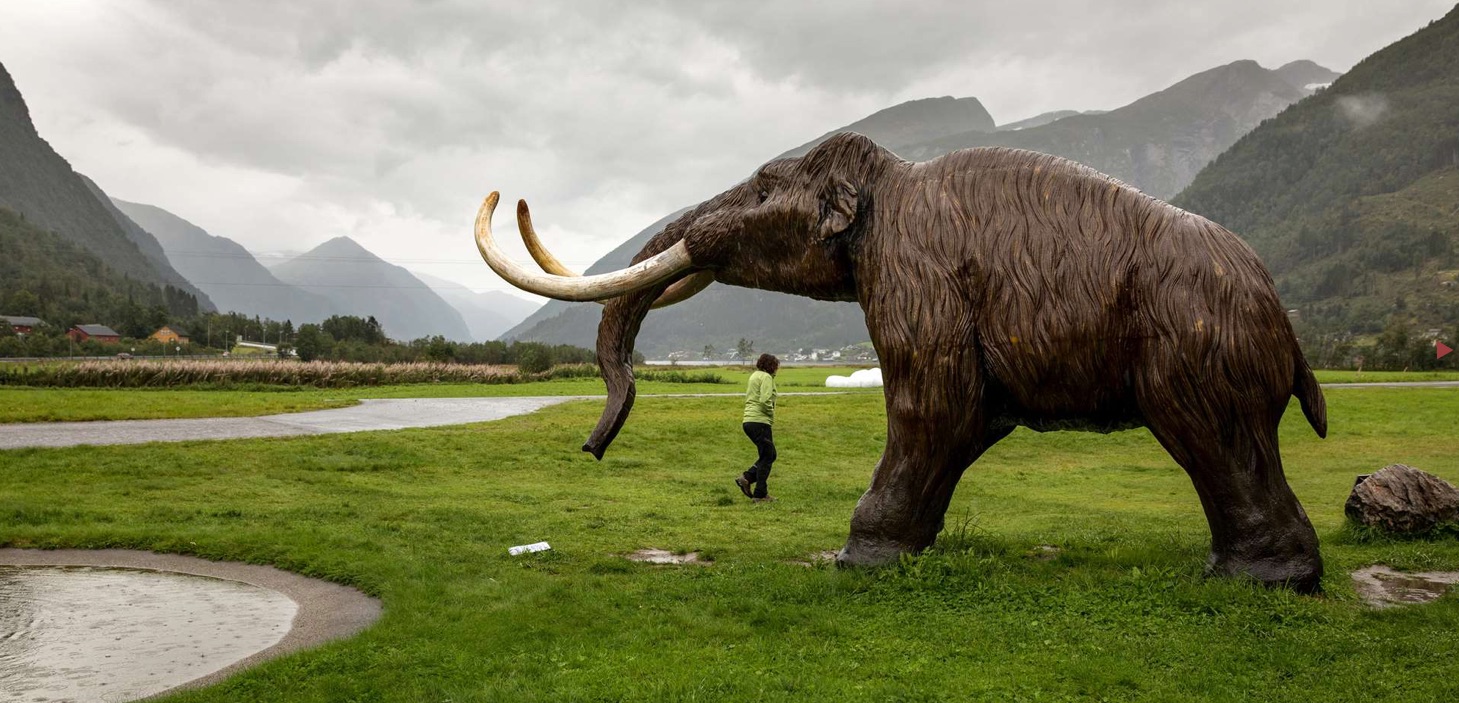 Stonehenge and the Ice Age: Those Norwegian Woolly Mammoths