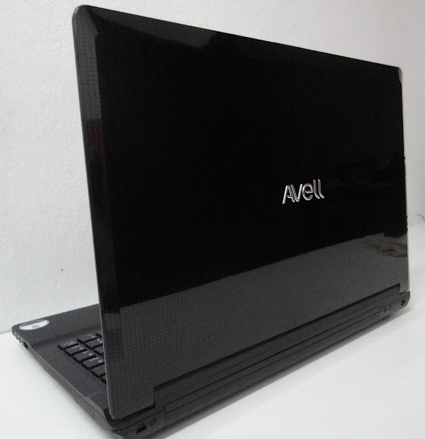 De máquina nova - notebook Avell Titanium A5160 GDH | Fabrizio Malta