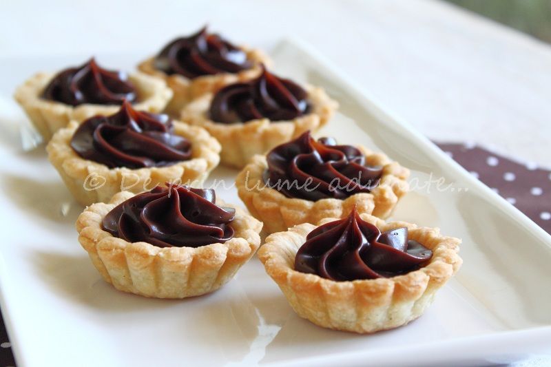 De prin lume adunate...: Mini tarte cu cardamom si crema brigadeiro cu ...