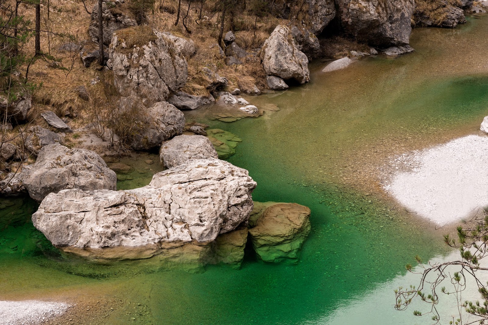 Montagne Sottosopra : CANAL DI MEDUNA: al lago di Ciul