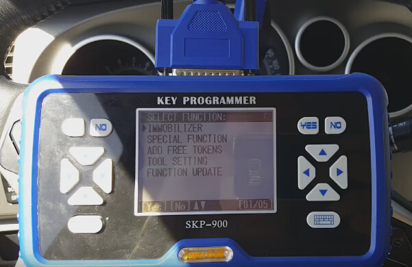 How to Use SKP-900 Key Programmer Program Toyota G Chip Key