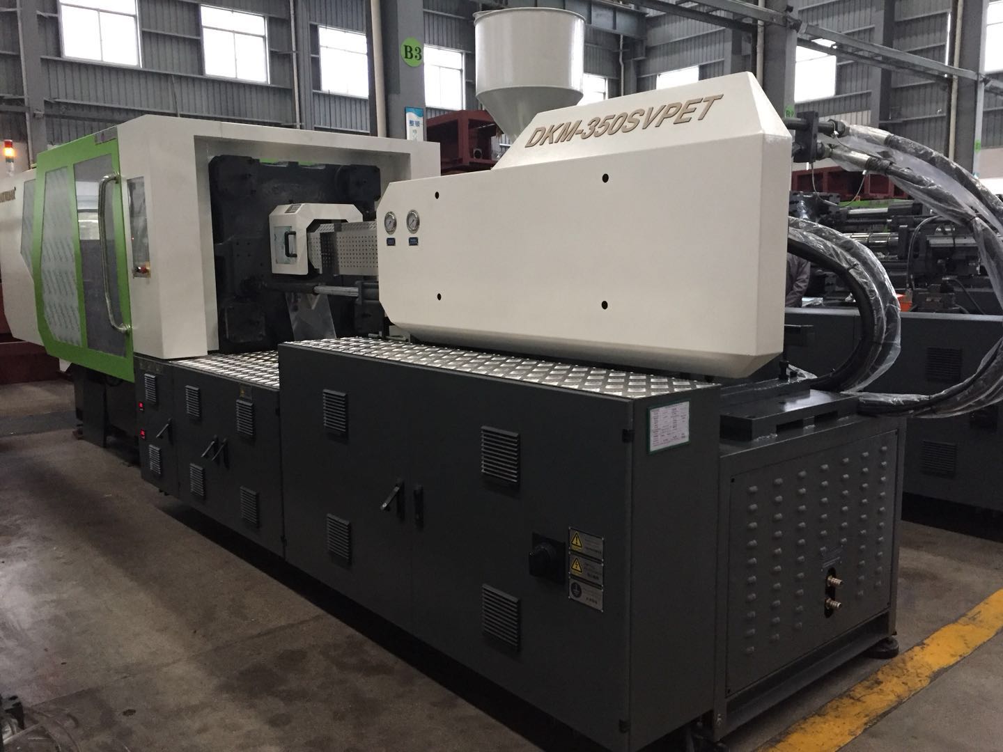 Plastic Moulding Solution: PET Moulding Line Machinery