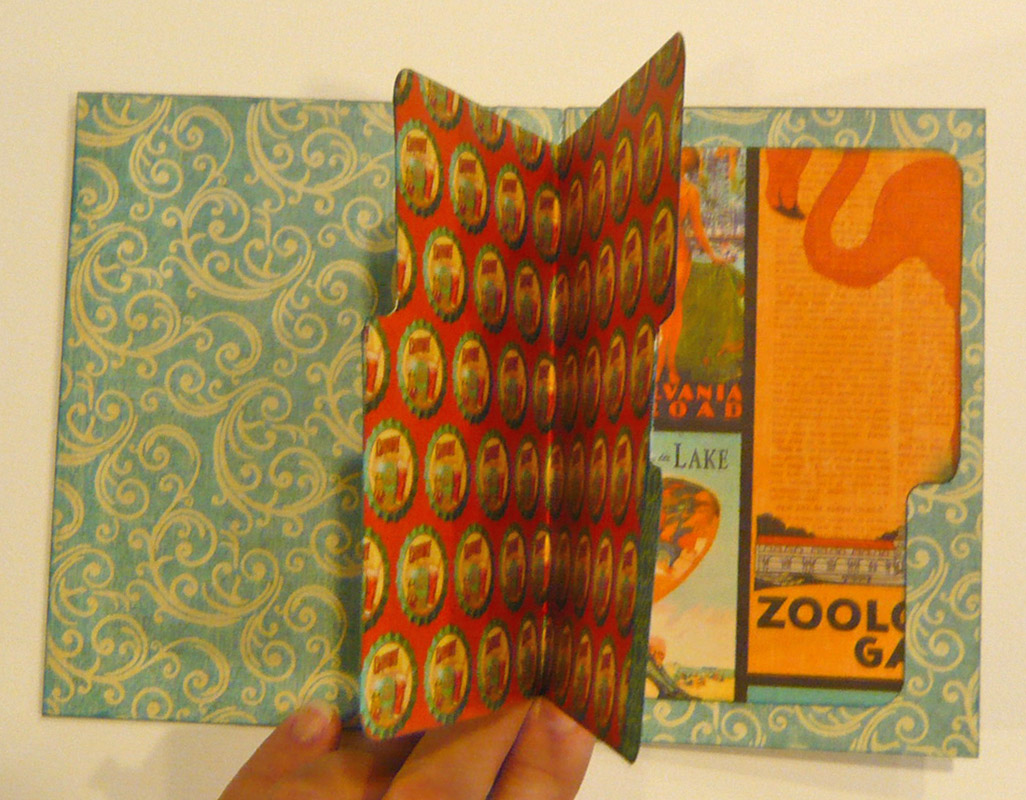 Scraps of Life: Gift Card Holder/Mini Book Project and Tutorial