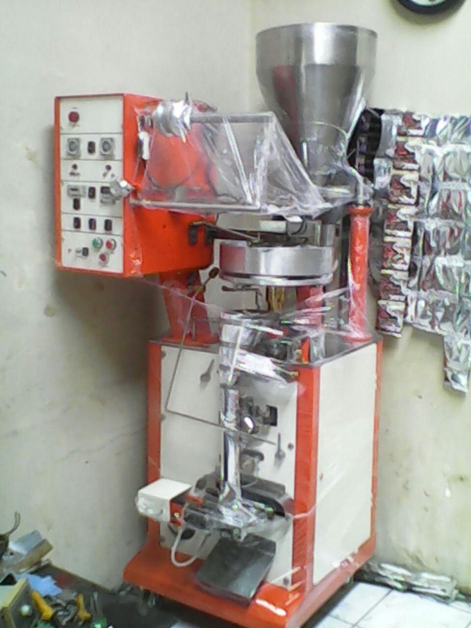 MESIN PACKING OTOMATIS/MESIN PENGEMAS/MESIN PEMBUNGKUS SNACK