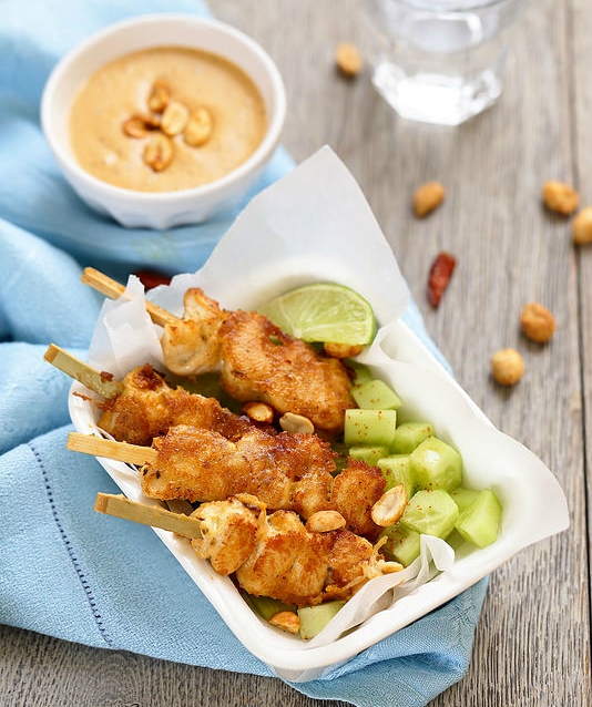 La cuisine au CJPS: Brochettes de poulet satay à la sauce cacahuète