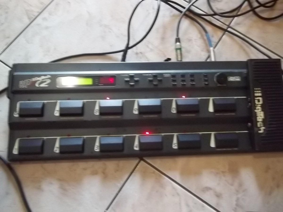 AAG INSTRUMENTOS MUSICAIS: Pedaleira Digitech RP12 - Raridade