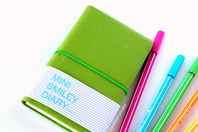 Stationary | Mini Smiley Diary / Polished Polyglot