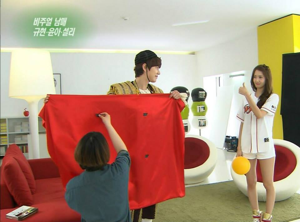 my_bloggers: KYUNA Kyuhyun Yoona moment @ KBS 2 TV Entertainment Weekly