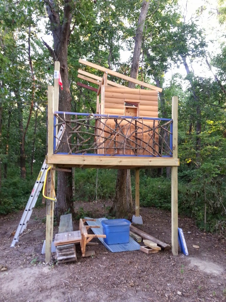 Kim's Treehouse: first railing