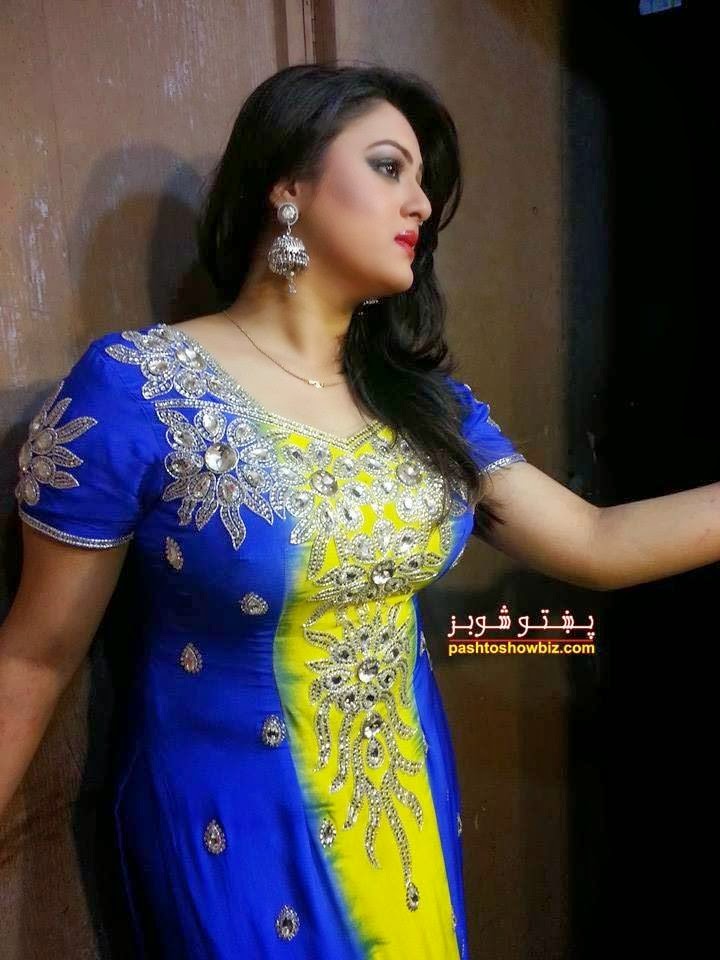 Pakistani Girls Korner Pakistani House Wife Hot Photos