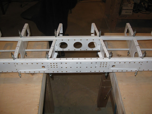 E's Van's RV-14A: Empennage: Horizontal stabilizer. Ribs and stringers ...