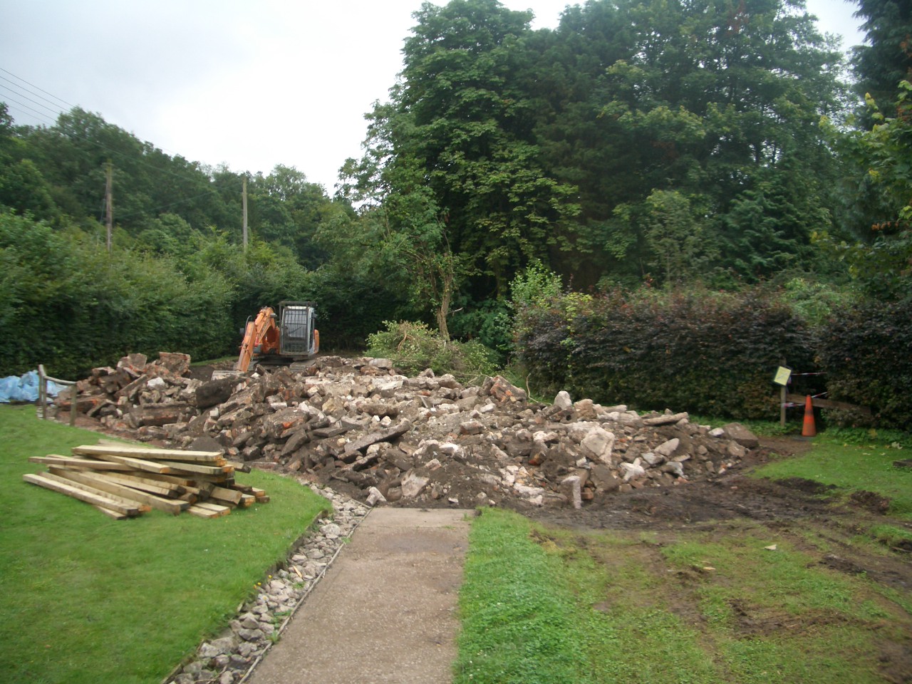 The Dean Field Studies Centre: Classroom Redevelopment Part 1