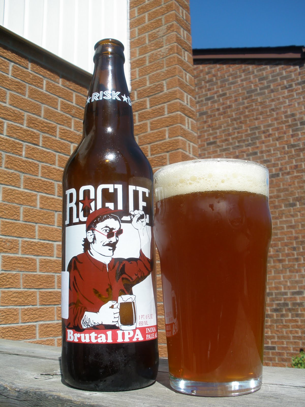 Matt's Beer Den: Going Rogue: The LCBO's Rogue Brewery June Release