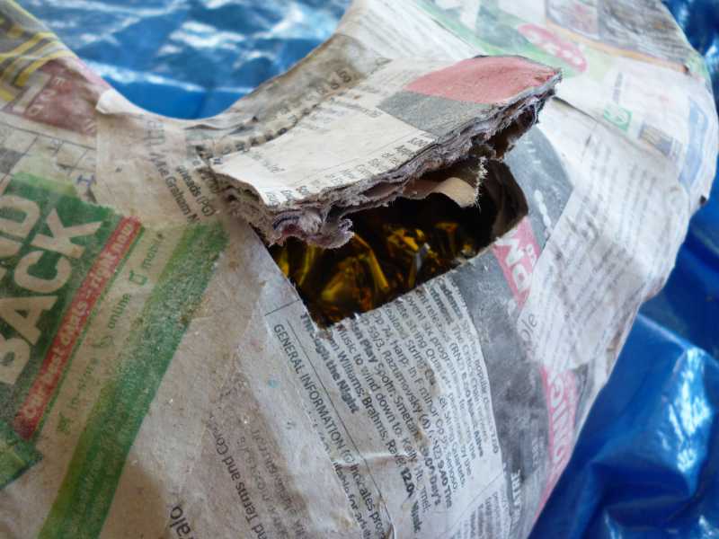 The Papoose Mamoose: DIY Worm Pinata