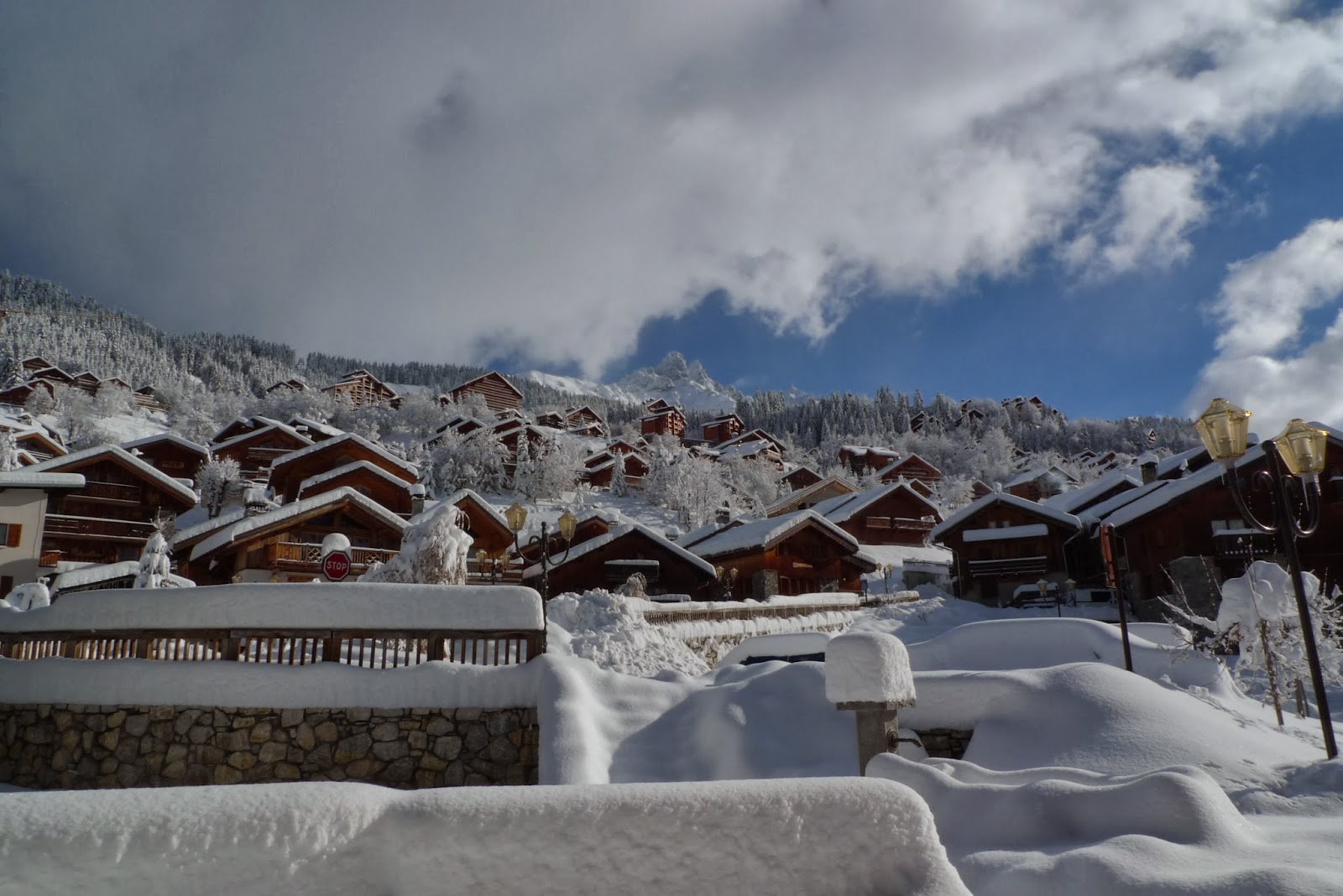 Delicious Mountain: The snow forecast this winter for Meribel