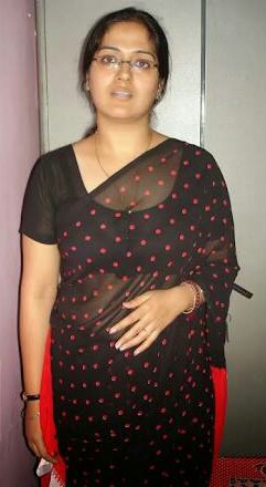 Bengali sex story: Pisir due meyeke chudlam