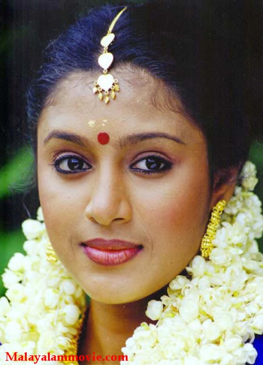 all4i: Samyuktha Varma Wallpapers