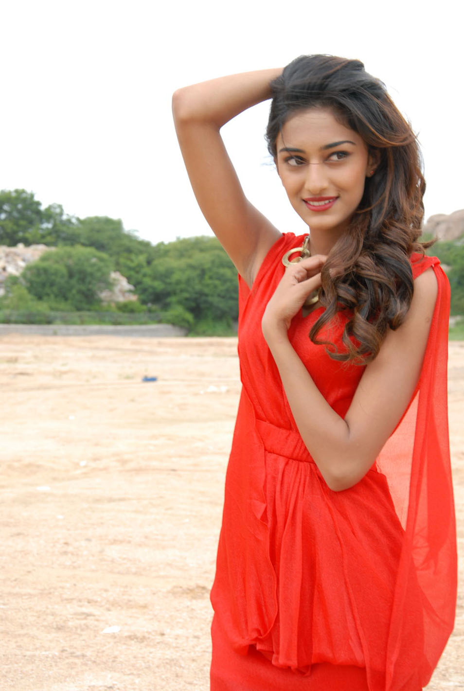 Erika Fernandez New Photo Gallery in Red Gown