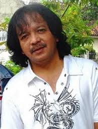 Widia berbagi cerita: Penyanyi Dangdut Pria Indonesia