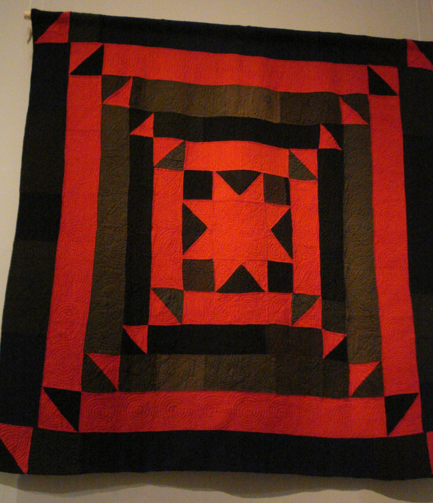 Welsh Quilts: Lampeter Welsh Quilt Centre - 1