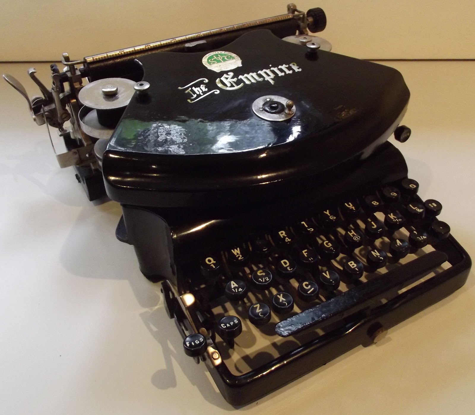 oz.Typewriter: Another 20 Typewriters for the Big Exhibition