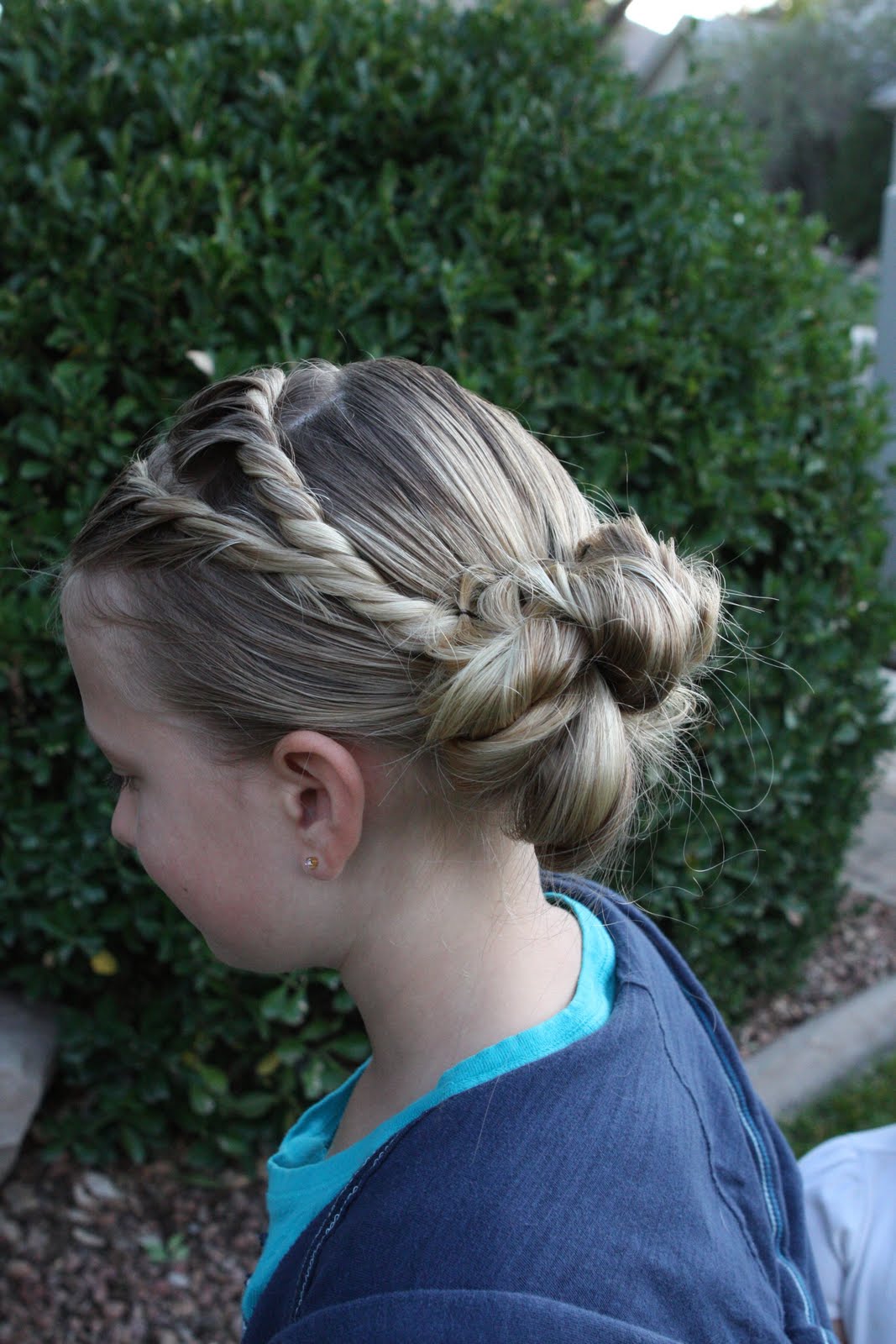 Great Mormon Female Hairstyle - Hairstyle