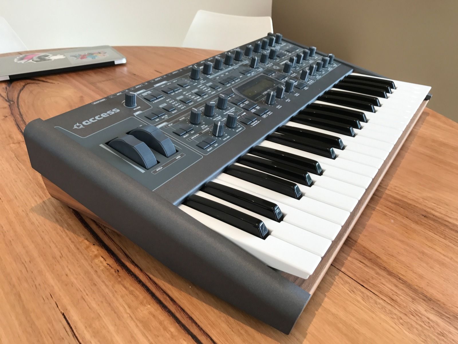 MATRIXSYNTH: Access Virus Ti 2 Darkstar Edition (Limited Edition) w ...