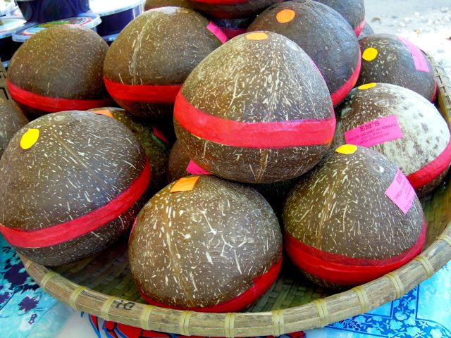 In Pinay's Tummy: PASALUBONG FROM BOHOL: CALAMAY