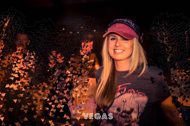 Dj Ze Roberto: Dj Xandra Grochla / Destaque