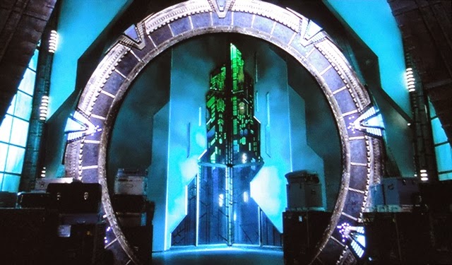 MUSINGS OF A SCI-FI FANATIC: Stargate Atlantis S1 Ep2: Rising (Part II)