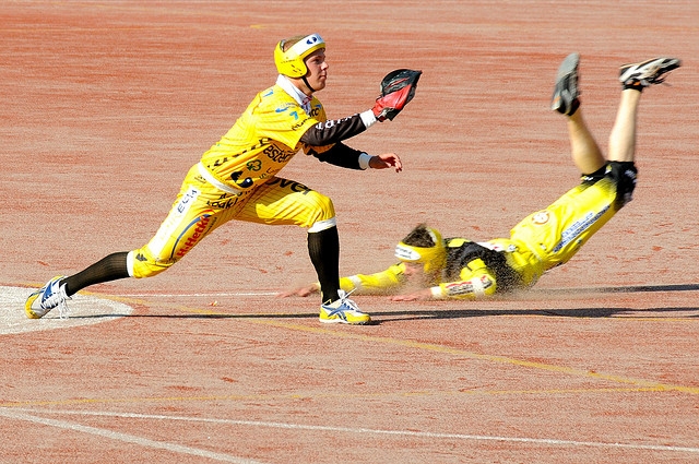 Educación Física y Cultura Física: PESAPÄLLO: EL BÉISBOL FINLANDÉS