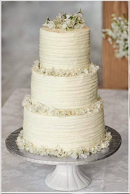 Delana's Cakes: Textured Icing Wedding Cake with fresh flowers