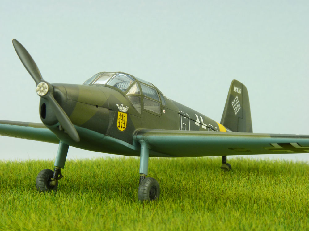 SH48120 Bücker Bü 181 Bestmann in 1/48 – finished model