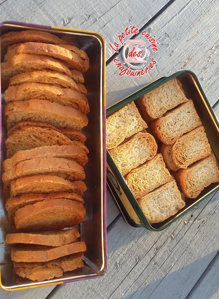La petite cuisine des chafouineries: Biscottes maison
