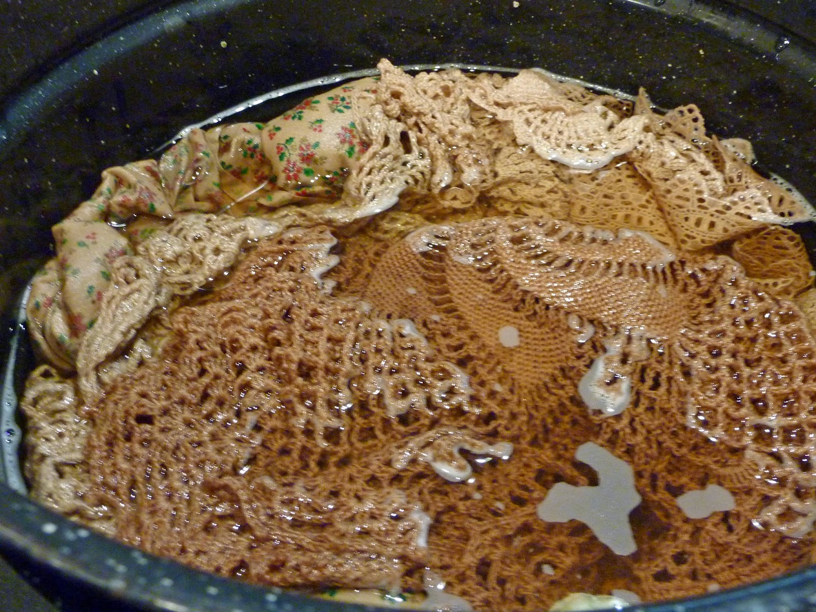 Spinning Memories - Knitting Love: Aging with Tea (Dyeing, not Dying)