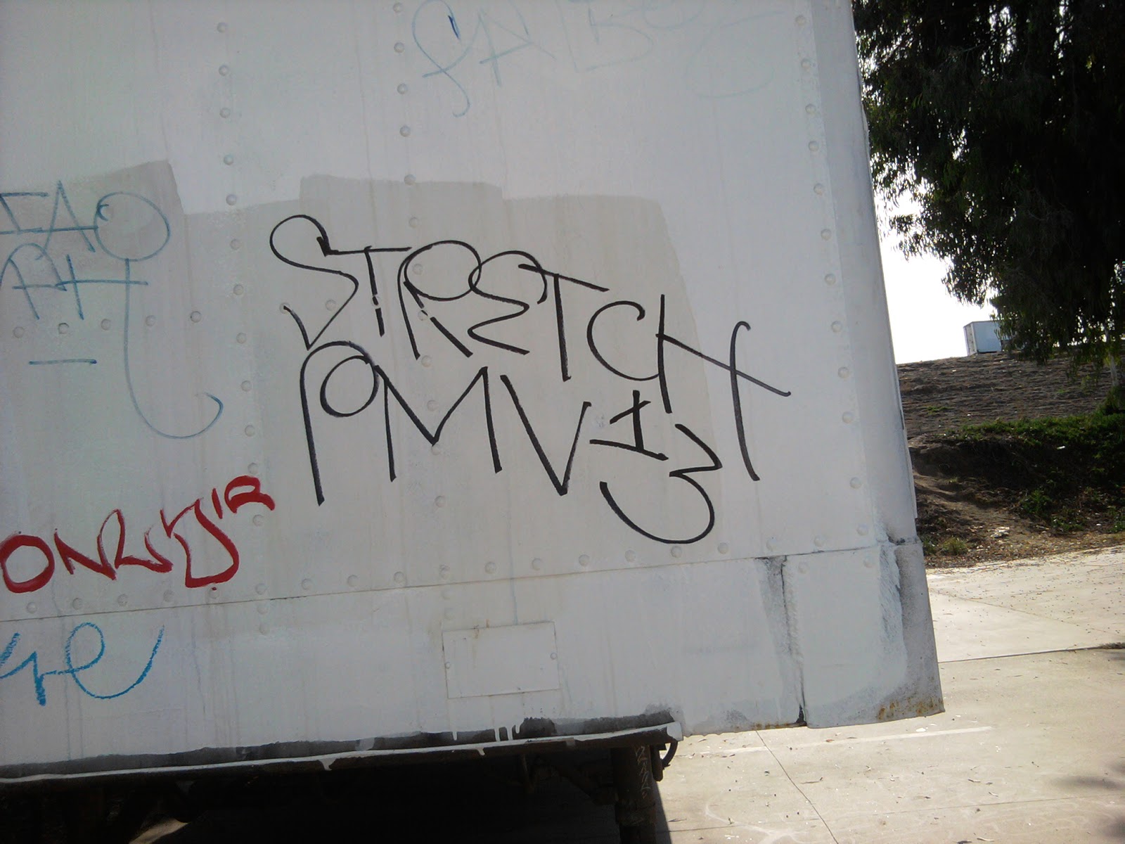 sureno 13 gangs graffiti: 2017