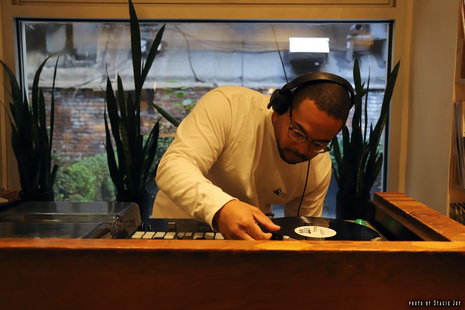 EV Grieve: A visit to Turntable Lab on 10th Street