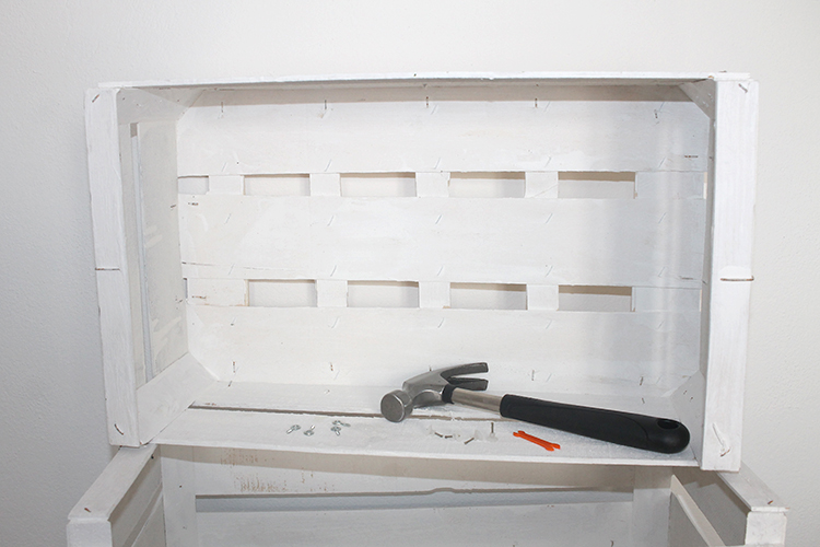 DIY Decor: Crates shelves - SUGAR LANE