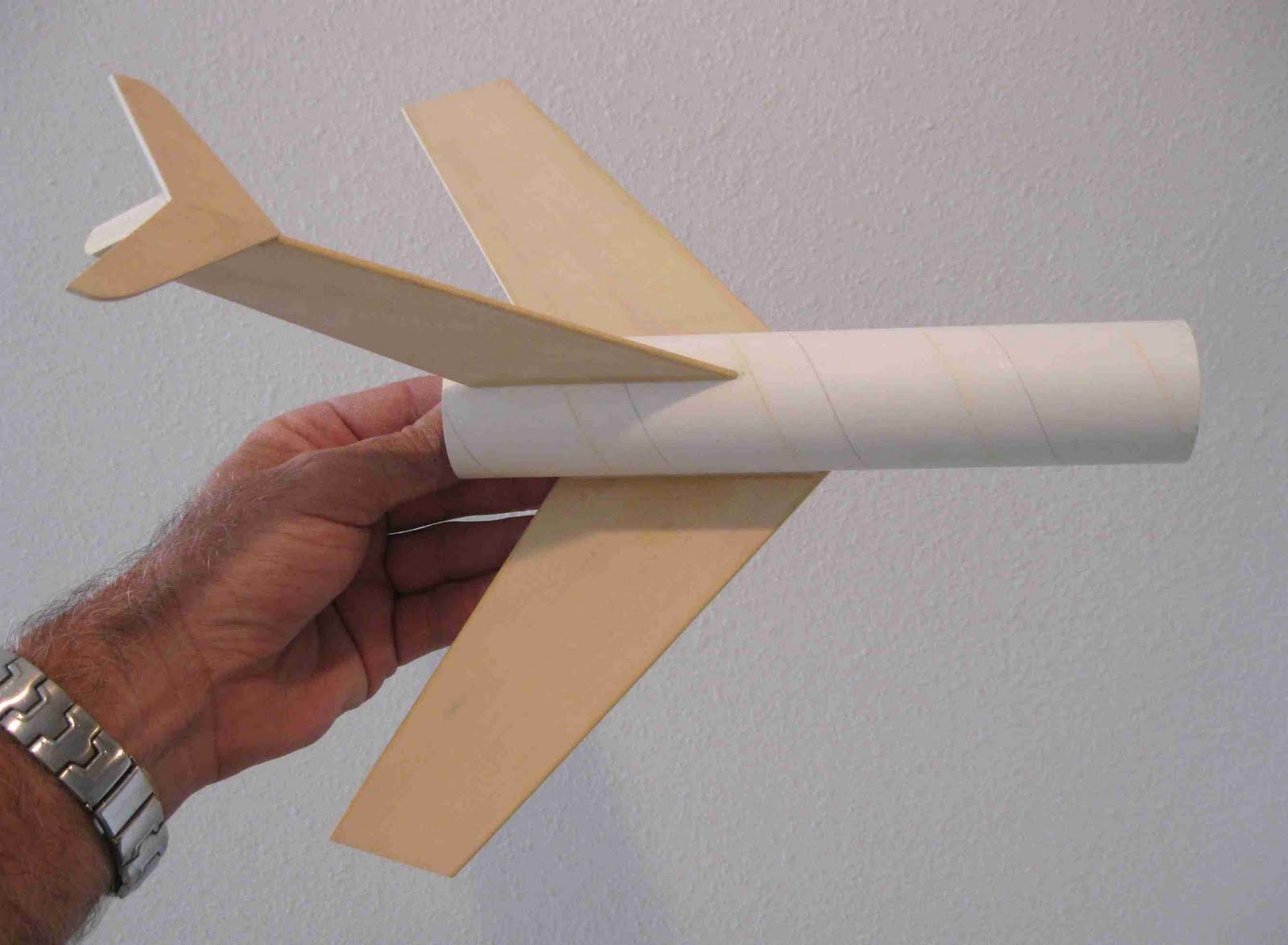 Model Rocket Building: Jetex Mig 15 Comparison to Centuri Mach 10