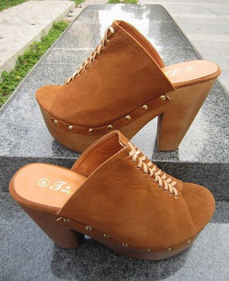 KOLEKSI DARI HUJUNG RAMBUT KE HUJUNG KAKI..: HIGH HEELS/WEDGES