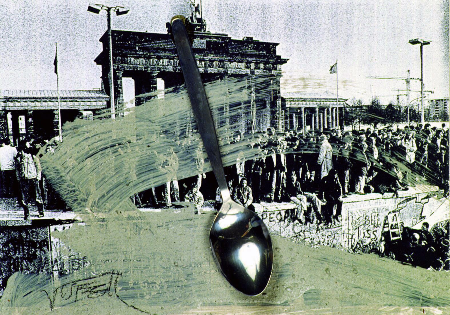 Multiples von Wolf Vostell (Auswahl): Wolf Vostell, Löffel-Tor, 1990