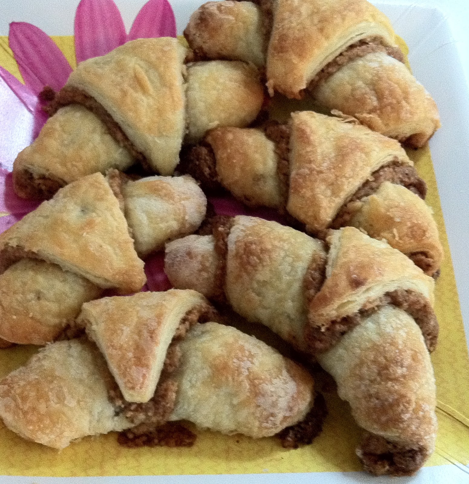 Rah Cha Chow: Flaky Nut and Honey Rugelach