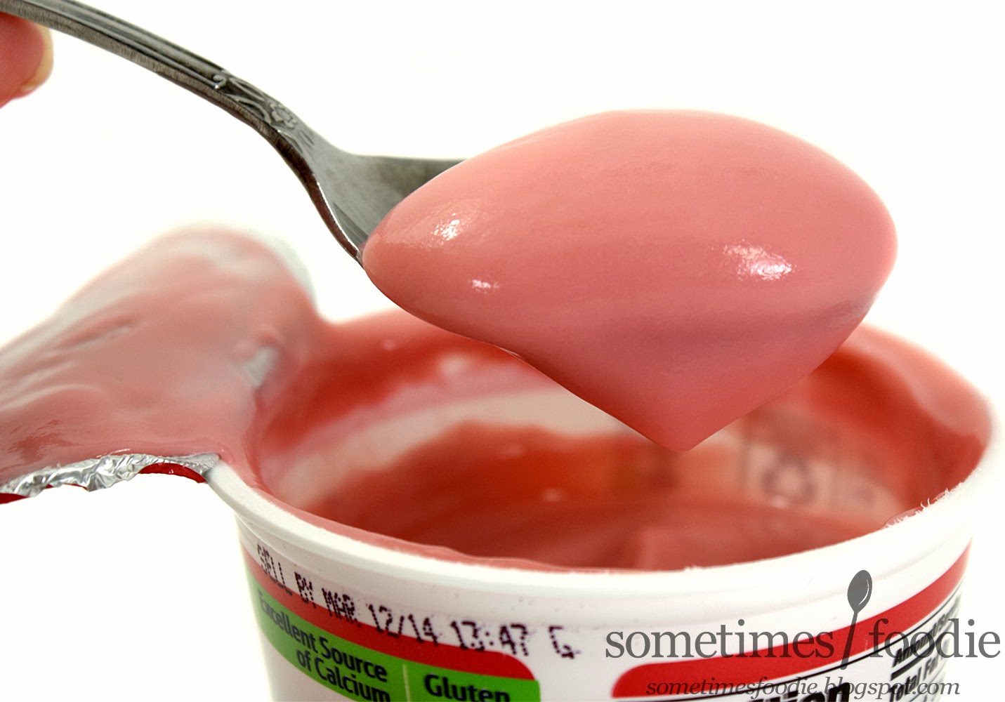 Sometimes Foodie: Quickie Review: Red Velvet Cake Yogurt - Aldi ...