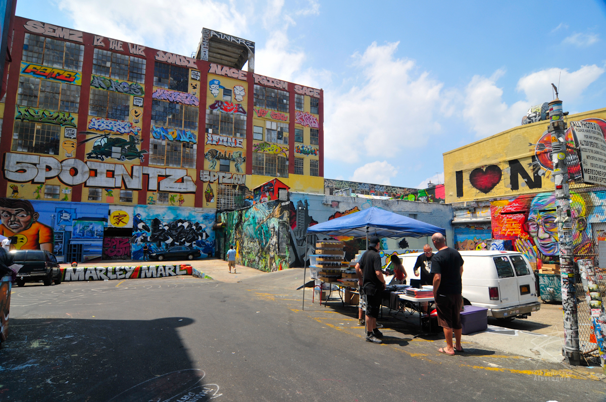 New York Photo Now: 5 Pointz