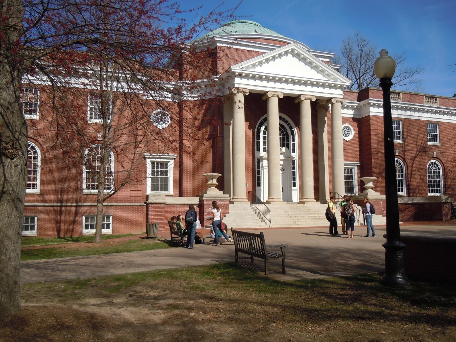 College Explorations: Mary Washington and GW sign fast-track medical ...