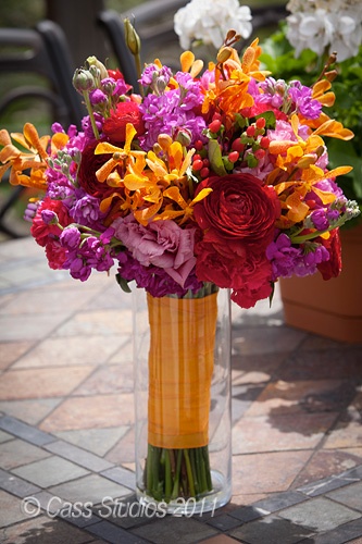 Calie Rose: Bright & Vibrant Wedding Flowers