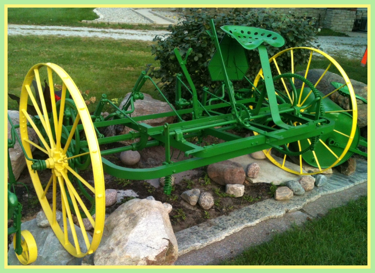 PezRich: John Deere Horse Drawn