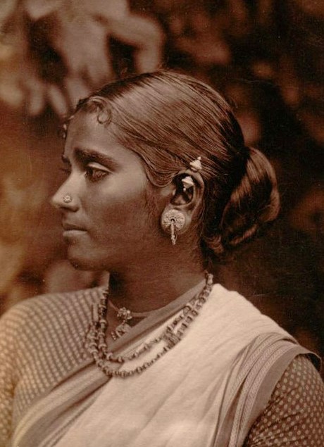 Portrait of a Tamil Woman - ca. 1894 - Old Indian Photos